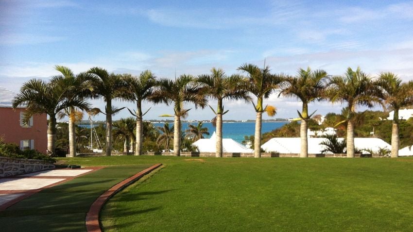 The Benefits Of Living In Bermuda's Paradise As An Expat